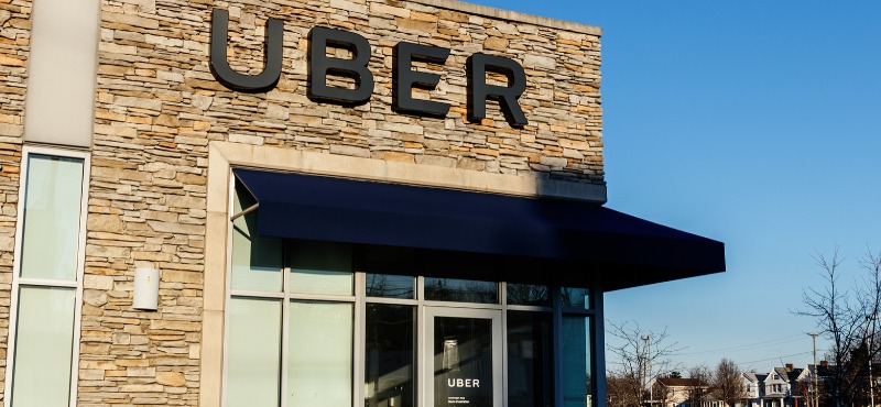 Why Uber Wants Drivers as Contractors